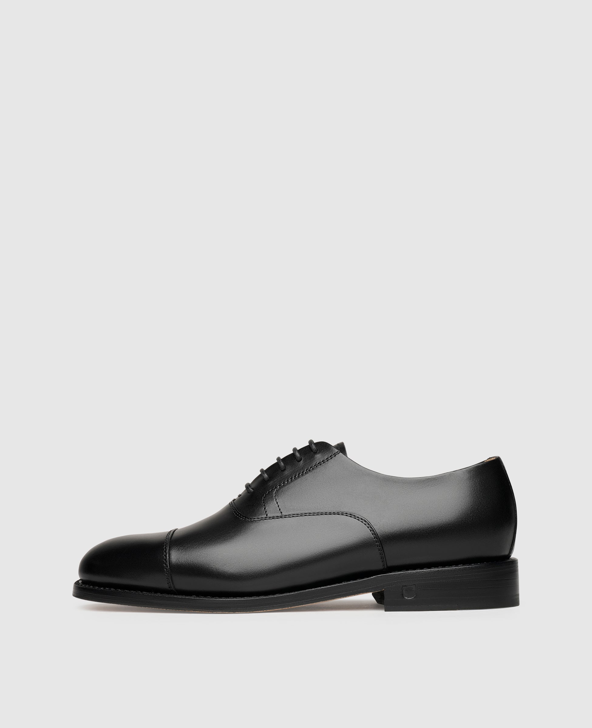 Chaussure Oxford à bout droit pour femme en cuir cousu à la main ...